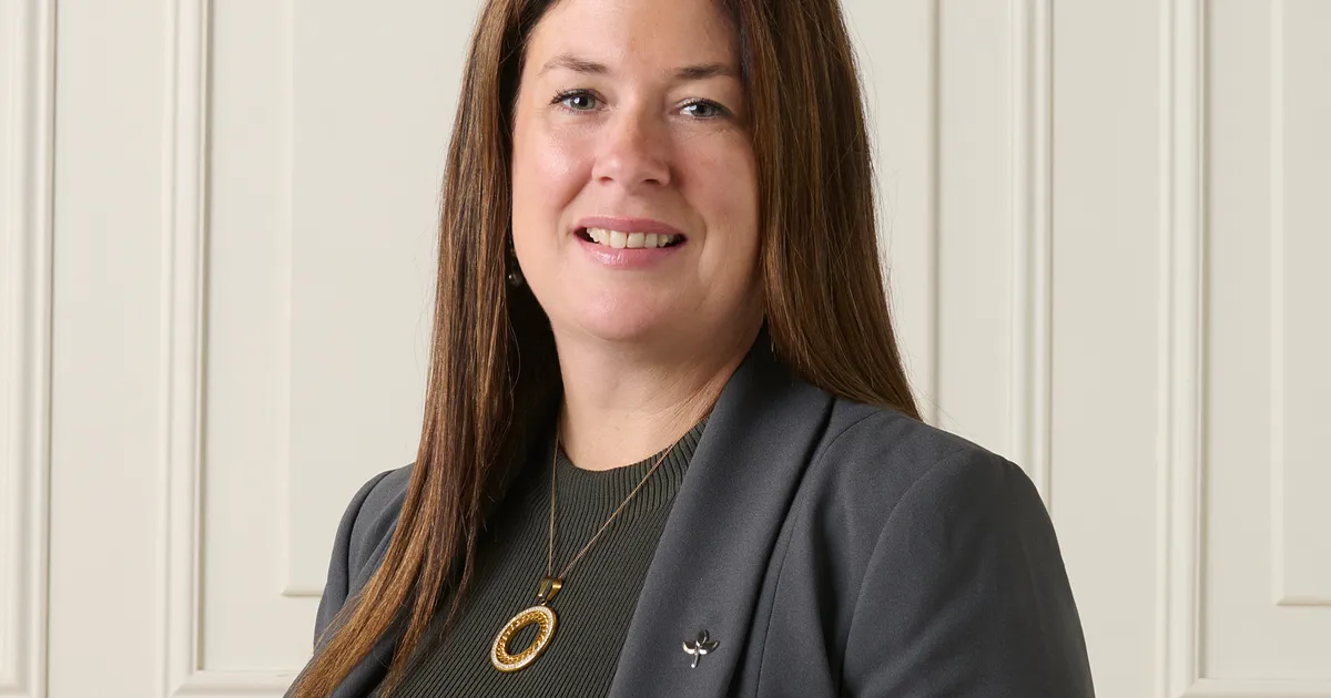 Regina Atkinson - Senior Sales Consultant - Mooroolbark | Jellis Craig